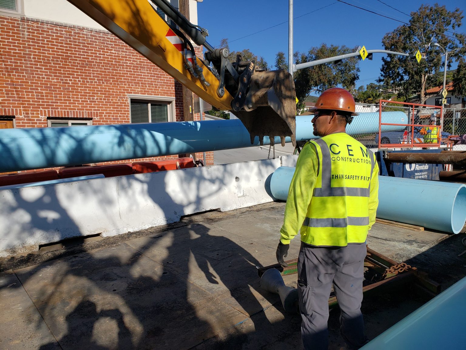 CEM Construction • Specializing in Wet Utility Projects.